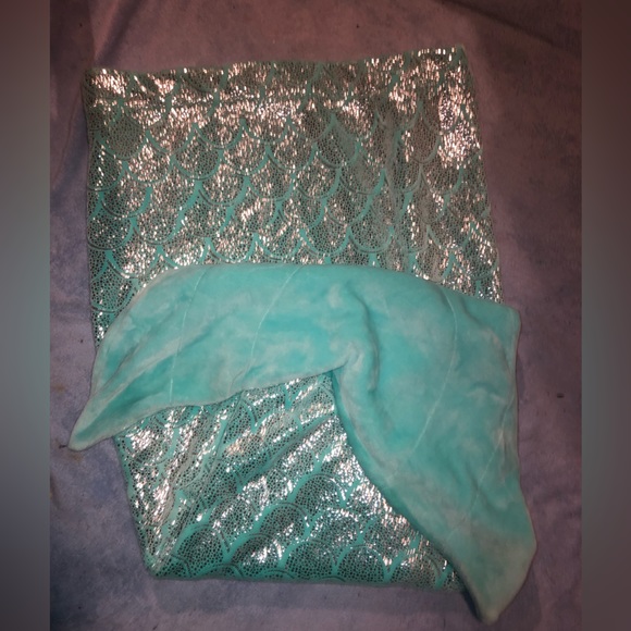 Justice | Bedding | Mermaid Tail Blanket | Poshmark